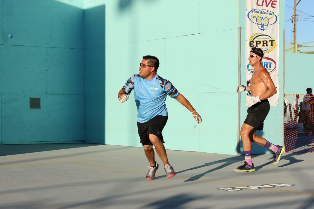 3WB OUTDOOR WORLDS | WPHLiveTV